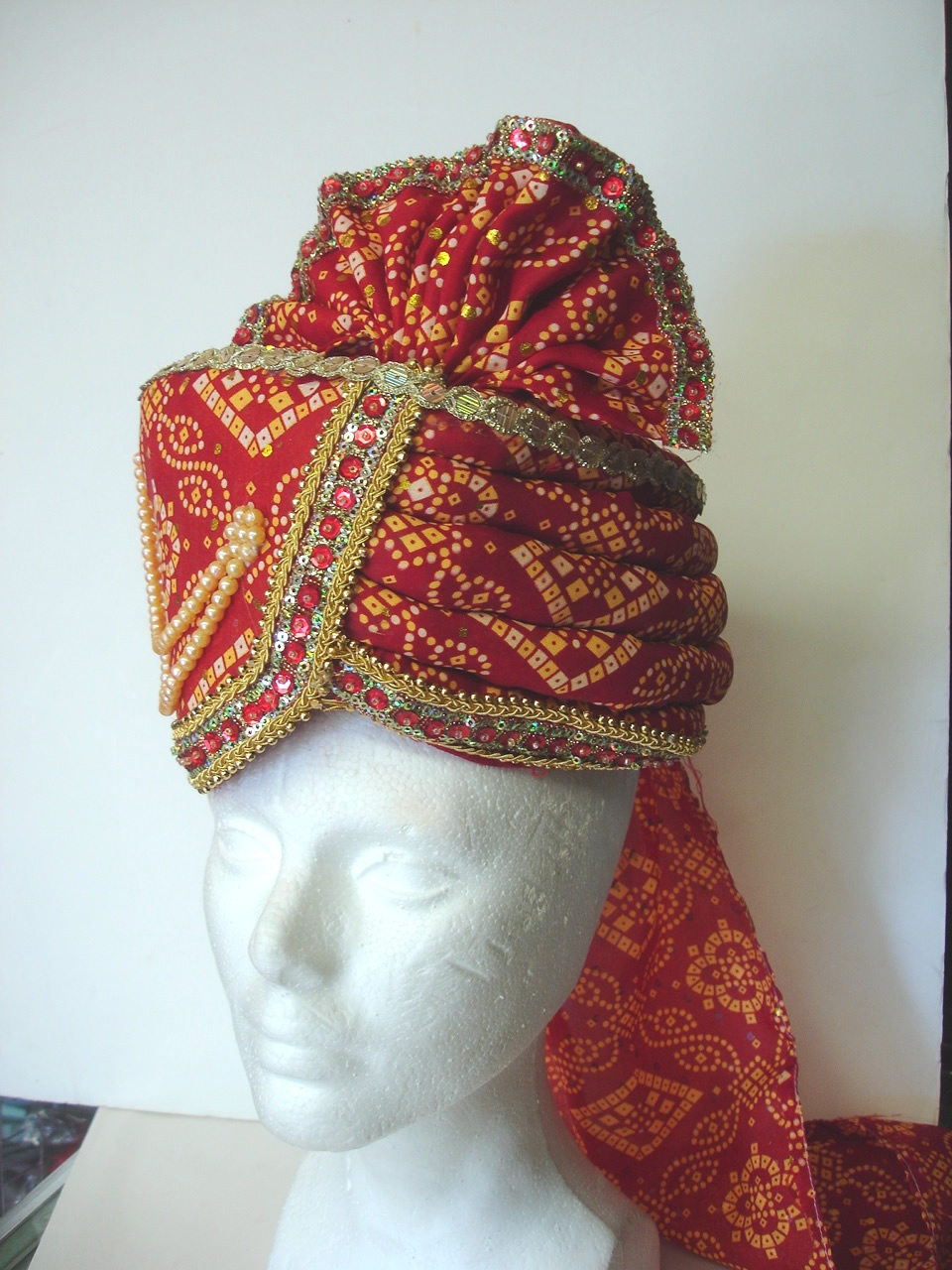 Prince hats,wedding turbans,pugri,wedding safas,pugree,pagri.