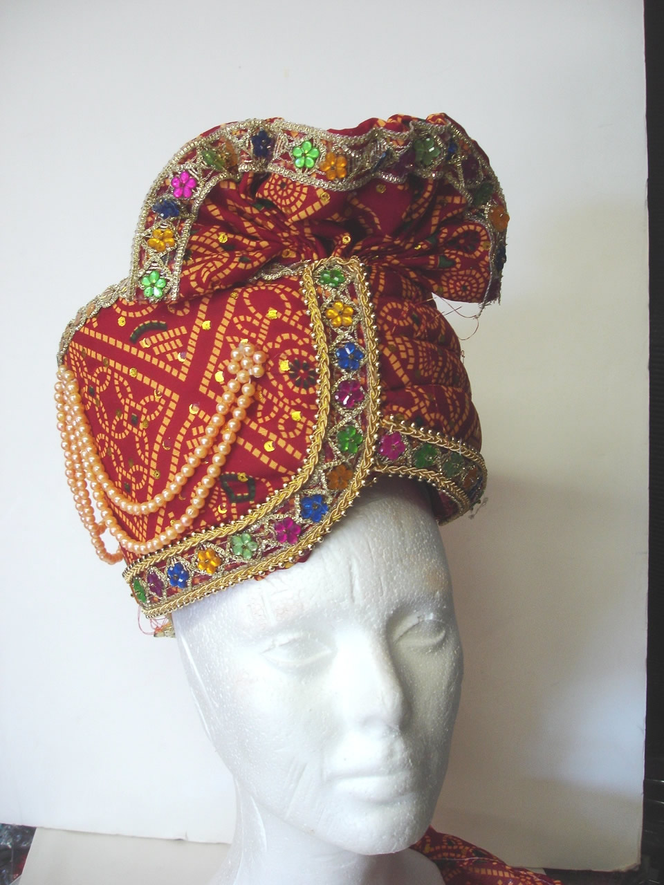 Prince hats,wedding turbans,pugri,wedding safas,pugree,pagri.